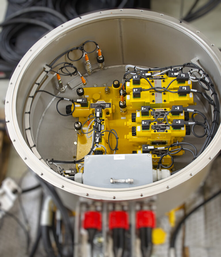 HYDAC-Subsea Hydraulic Power Unit - Hycom