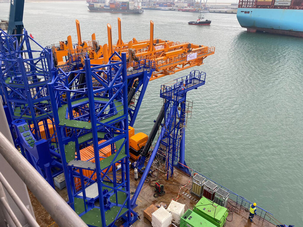 upenind-tool-piling-template - Hycom